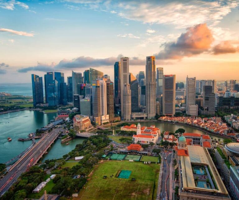 Singapore PR vs. Singapore Citizenship - What You Need to Know